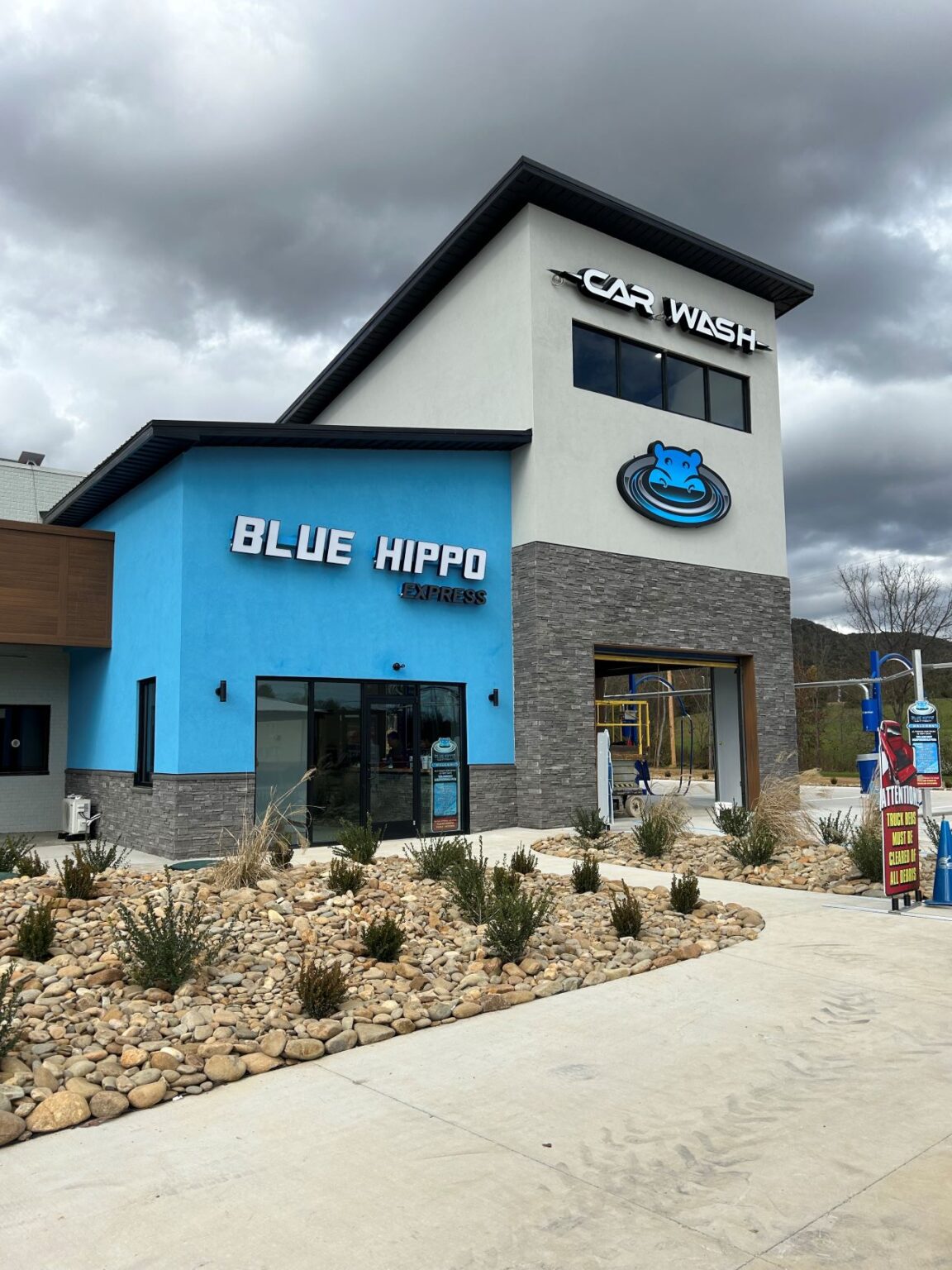 The Blue Hippo now has family packages - WLAF