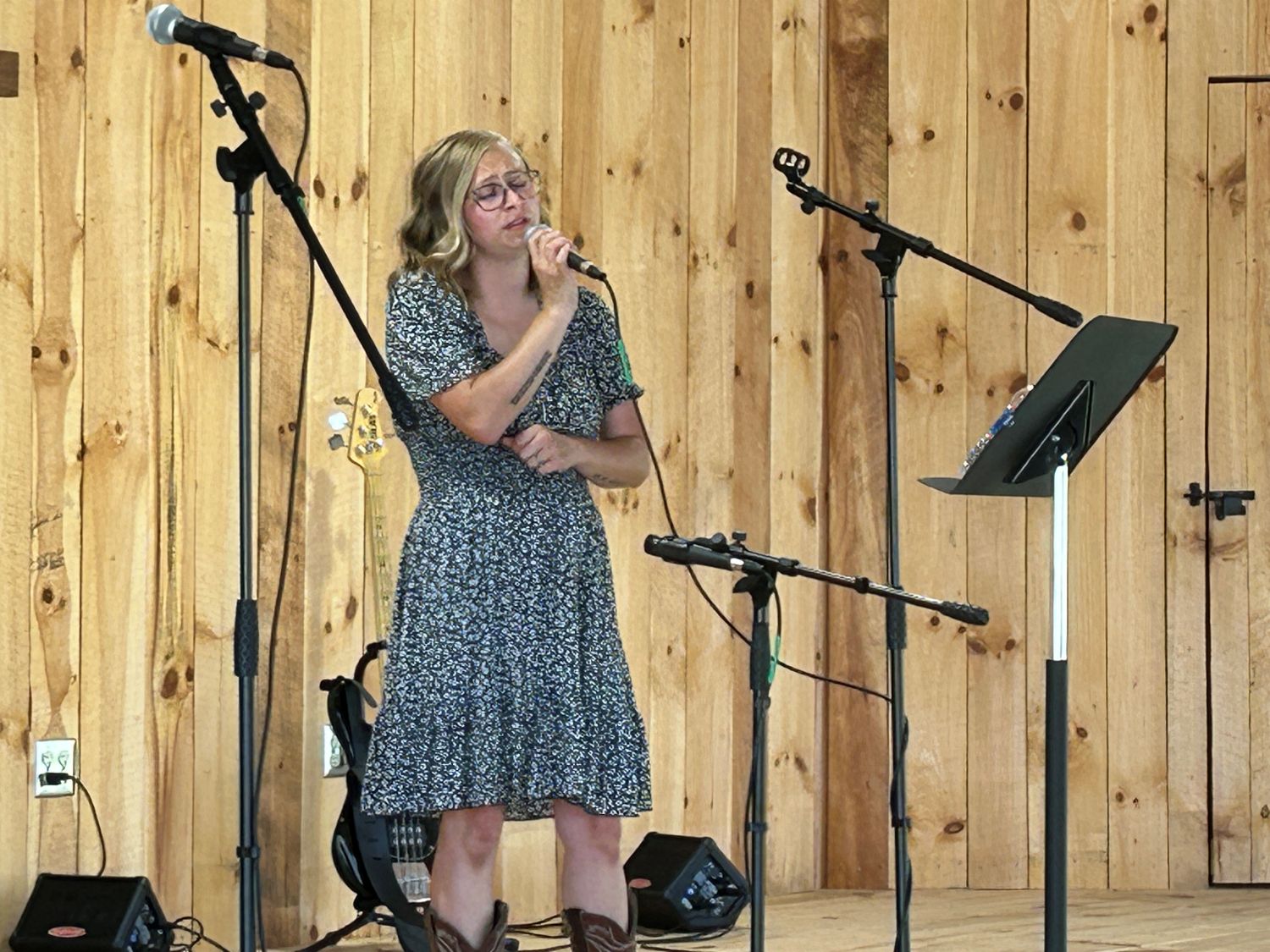 ‘The Gathering at Greeneview’ hosts community singing on Saturday - WLAF