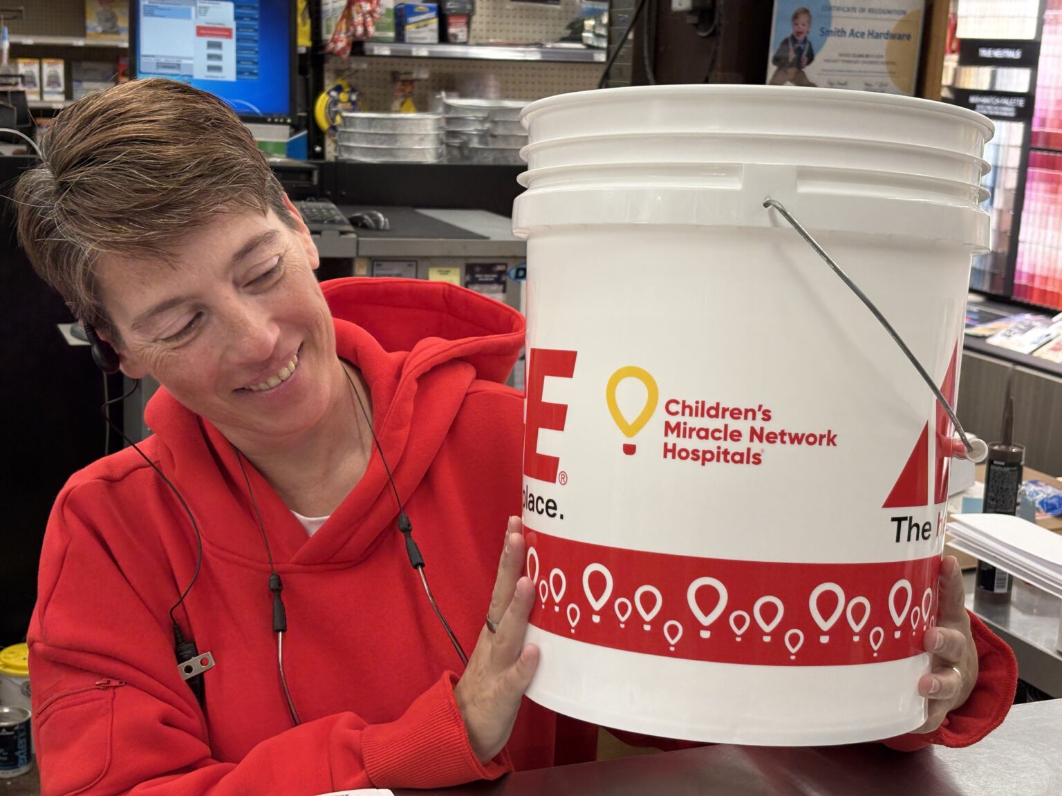 Buy a bucket, fill a bucket and save at Smith Hardware - WLAF