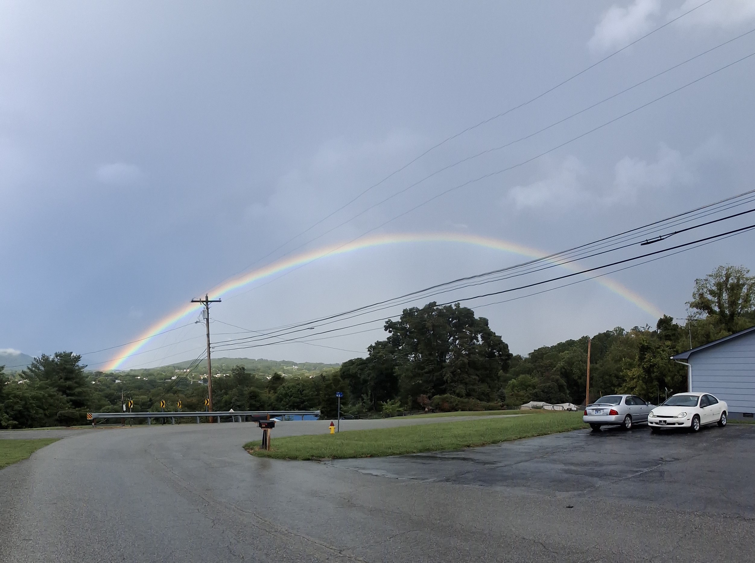 A look at Saturday’s Rose Hill rainbow – WLAF