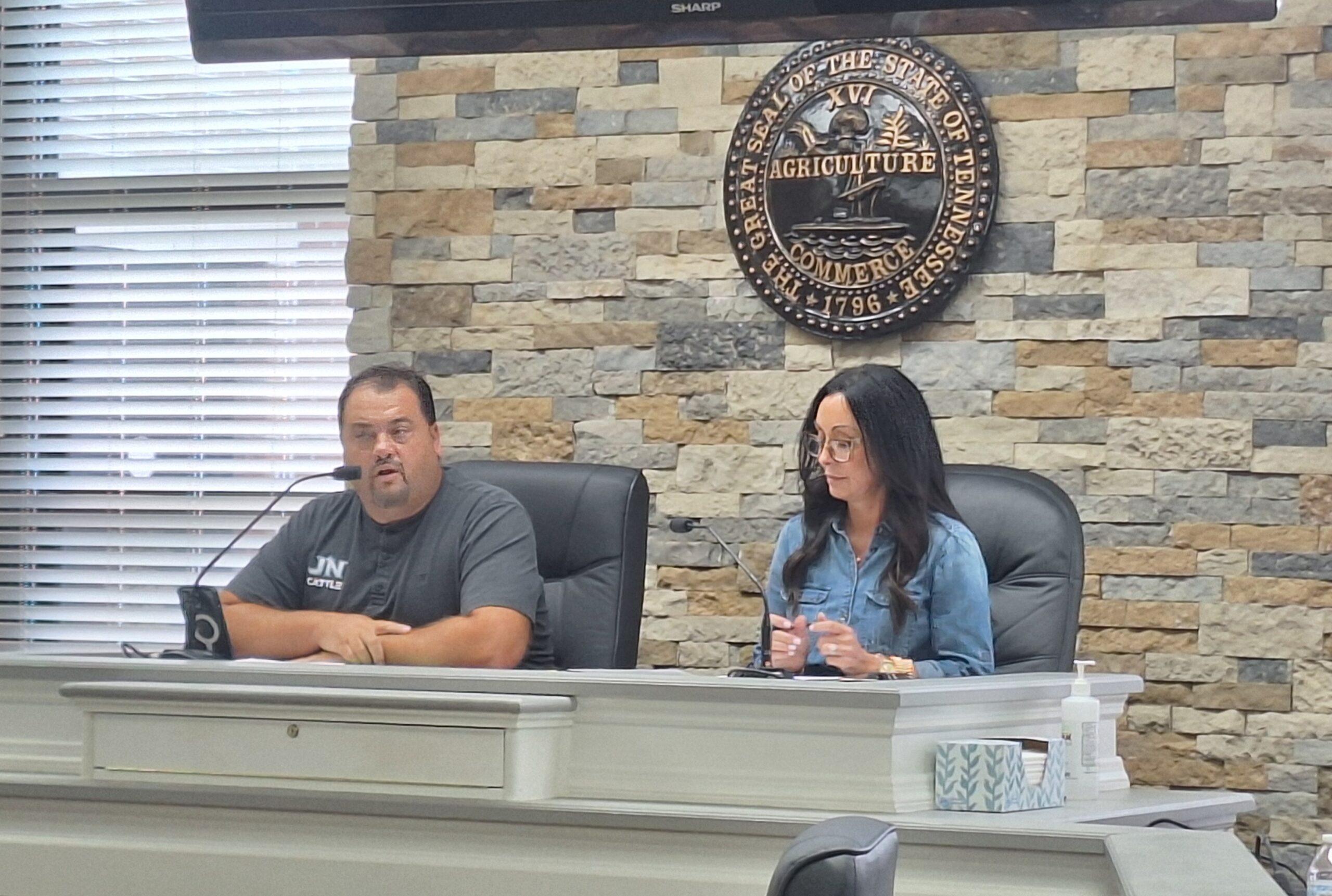 BOE approves board chairman and vice chairman, other business – WLAF