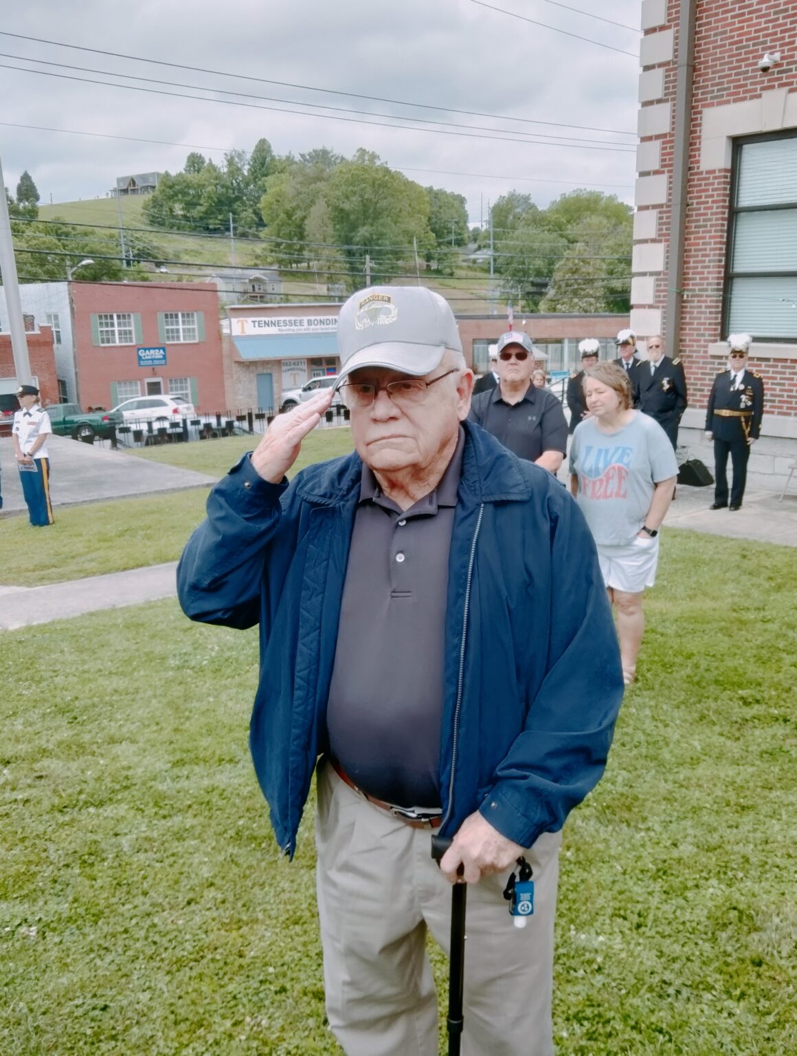 War hero, Purple Heart recipient 1st Sgt. Bob Andreas passes – WLAF