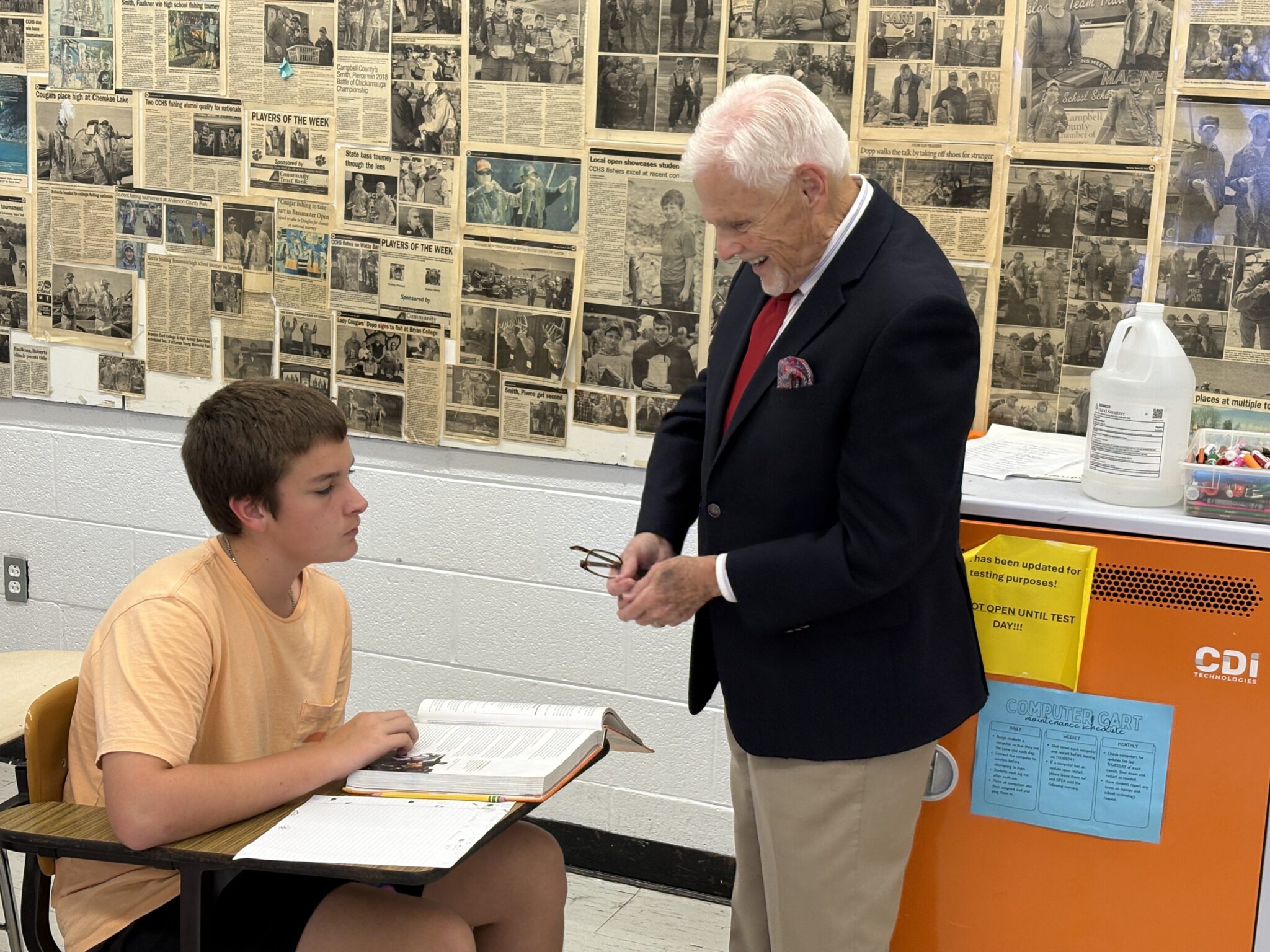 The school teacher comes out in Yager on visit to CCHS - WLAF