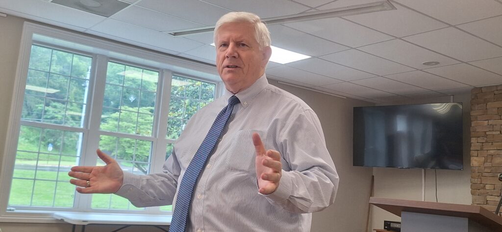 Van Hilleary speaks at Rotary – WLAF