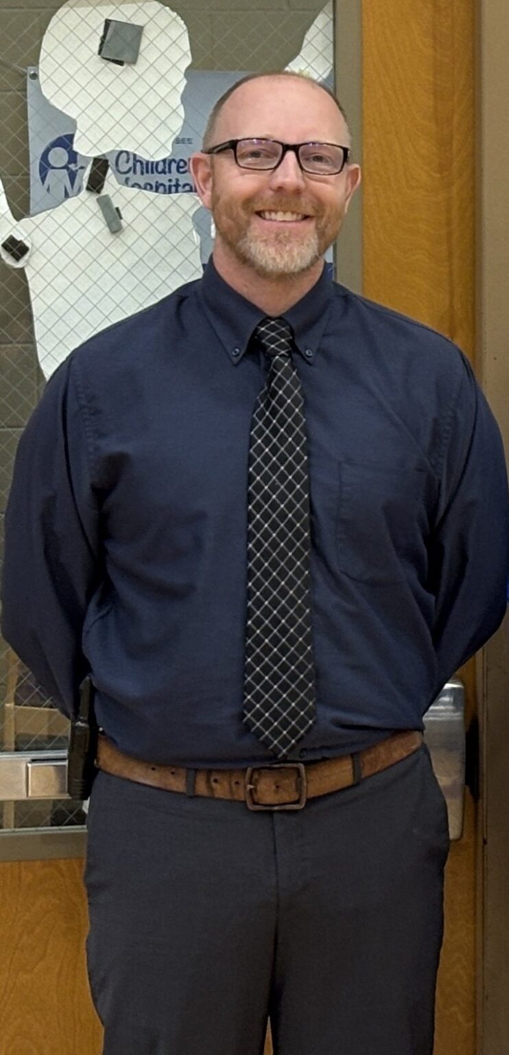 Valley View School basketball court named after Principal Jason Dotson ...