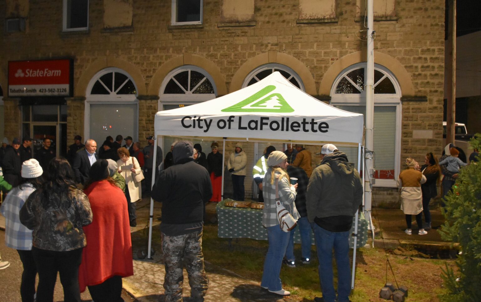 The Christmas season is officially underway with lighting of tree – WLAF